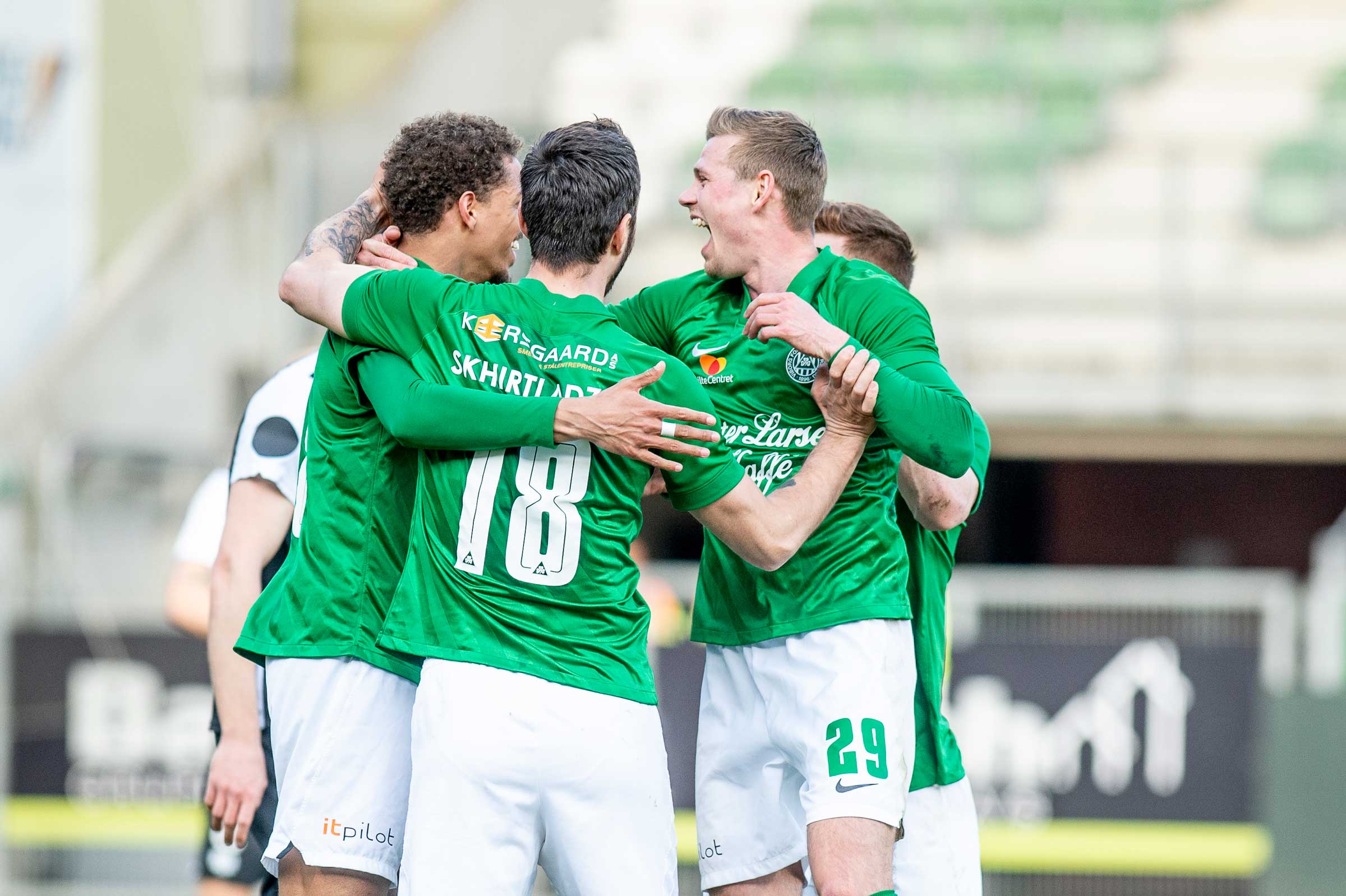 Galleri: VFF-EfB 4-0 - Viborg F.F. Prof. Fodbold A/S