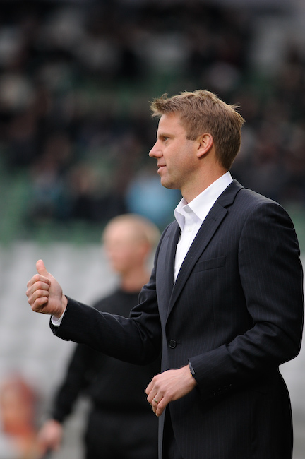 Hiddink hitter hos Hasse - Viborg F.F. Prof. Fodbold A/S